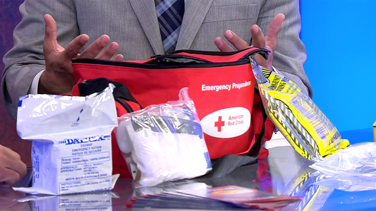 Lo que necesitas tener a la hora de evacuar – Telemundo Houston