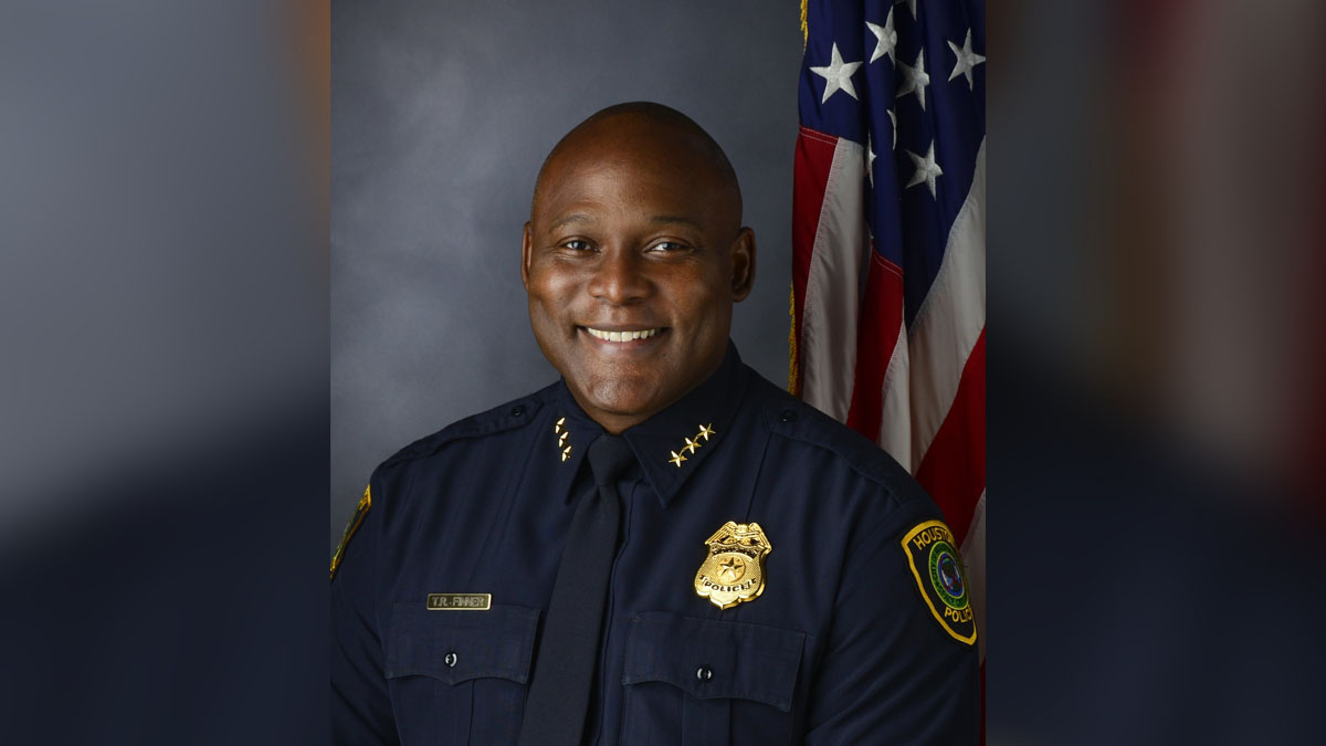 Troy Finner asume como nuevo jefe de policía de Houston – Telemundo Houston
