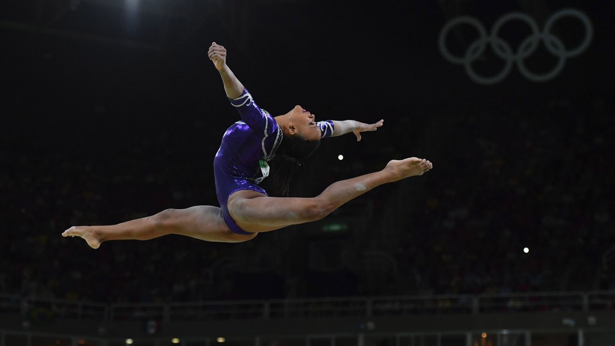 Rebeca Andrade, gimnasta de Brasil que pudiera vencer a Simone Biles ...