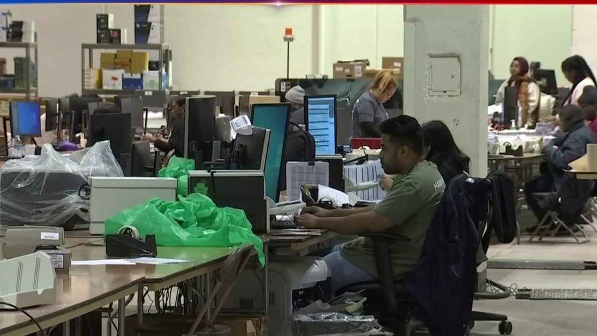 Condado Harris se prepara para las elecciones del 7 de noviembre ...