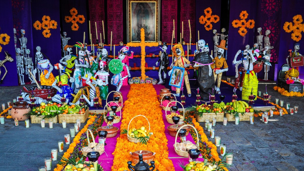 ¿cómo Poner Una Ofrenda Para El Día De Muertos Telemundo Houston