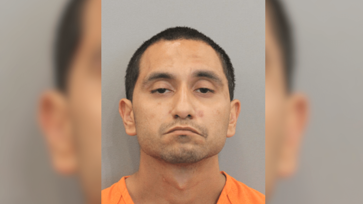 Hispano acusado de asesinato y tiroteo en incidentes en Houston ...