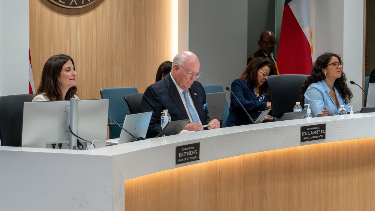 Corte del Condado Harris da luz verde al presupuesto – Telemundo Houston