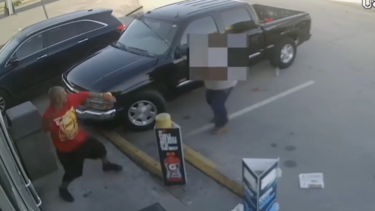 Víctima se defiende con un rastrillo durante asalto en el este de ...