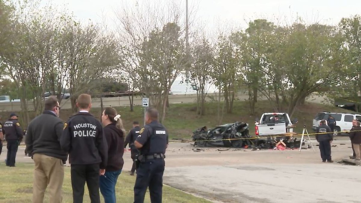 Choque en autopista 45 resulta en muerte y caos – Telemundo Houston